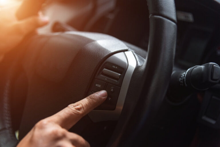 What to Do If You Are Involved in an Accident While Using Cruise Control